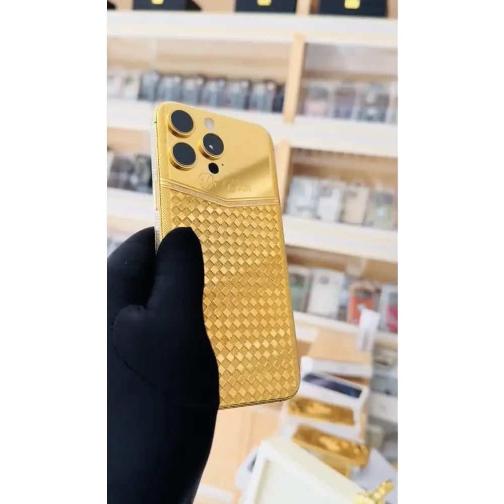 Custom 24k Gold Rom Design iPhone 17 Pro MAX 1 TB - De – De Billas Lux
